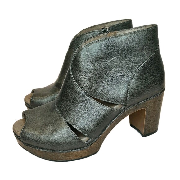 Dansko | Shoes | Dansko Delphina Boots Bronze Metallic Women Size 37 65 ...